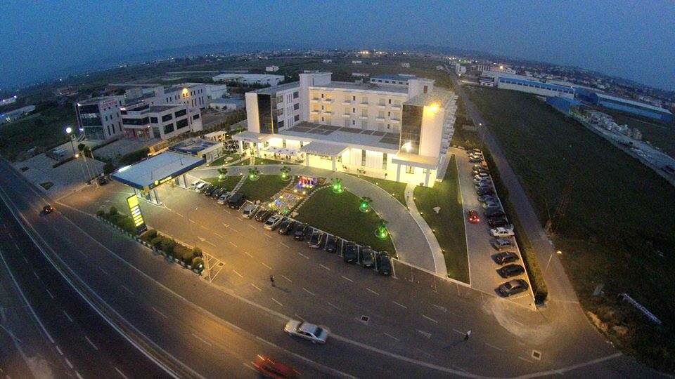 Delta Complex | hotel, restaurant, bar, wedding / marriage venue