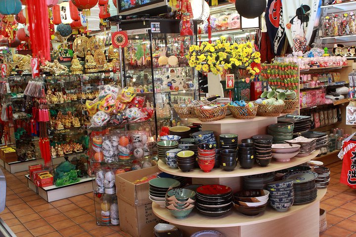 Wing Wa Hing Gifts & Arts Co.