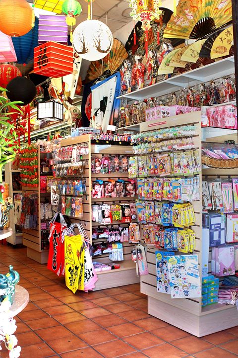 Wing Wa Hing Gifts & Arts Co.