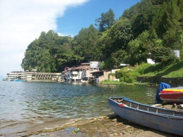 PANTAI BEBAS Parapat - Parapat