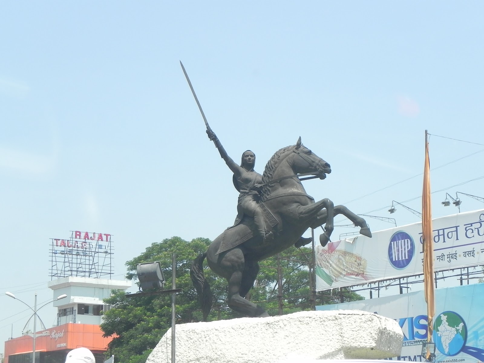 Maharani Tarabai's Statue - Kolhapur
