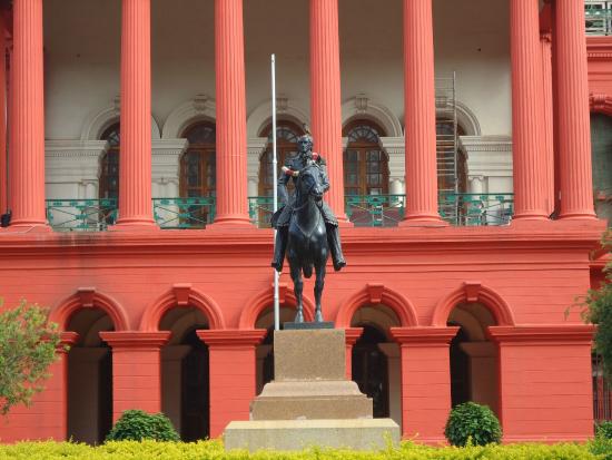 Statue of Mark Cubbon - Bengaluru