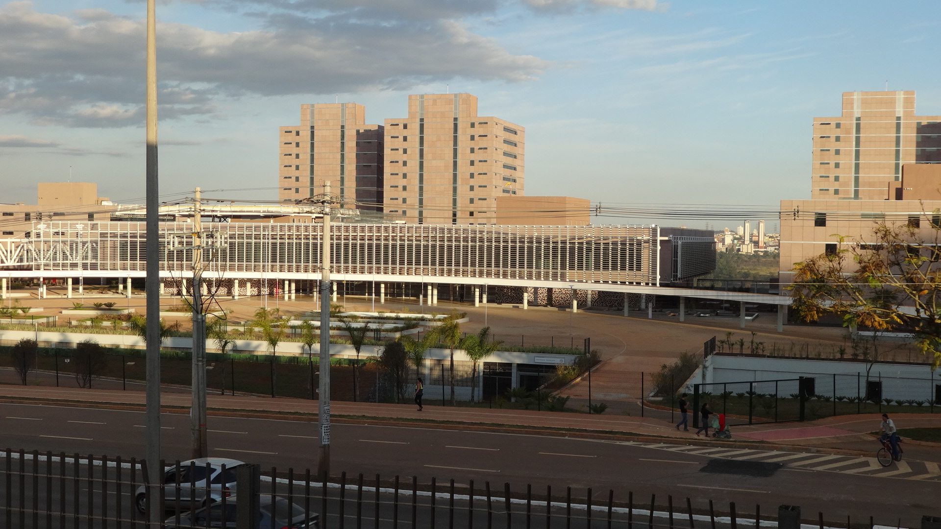 Centro Administrativo do Governo do Distrito Federal (Centrad) - Taguatinga