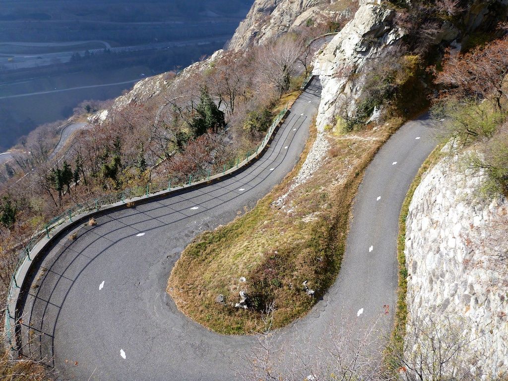 Lacets de Montvernier