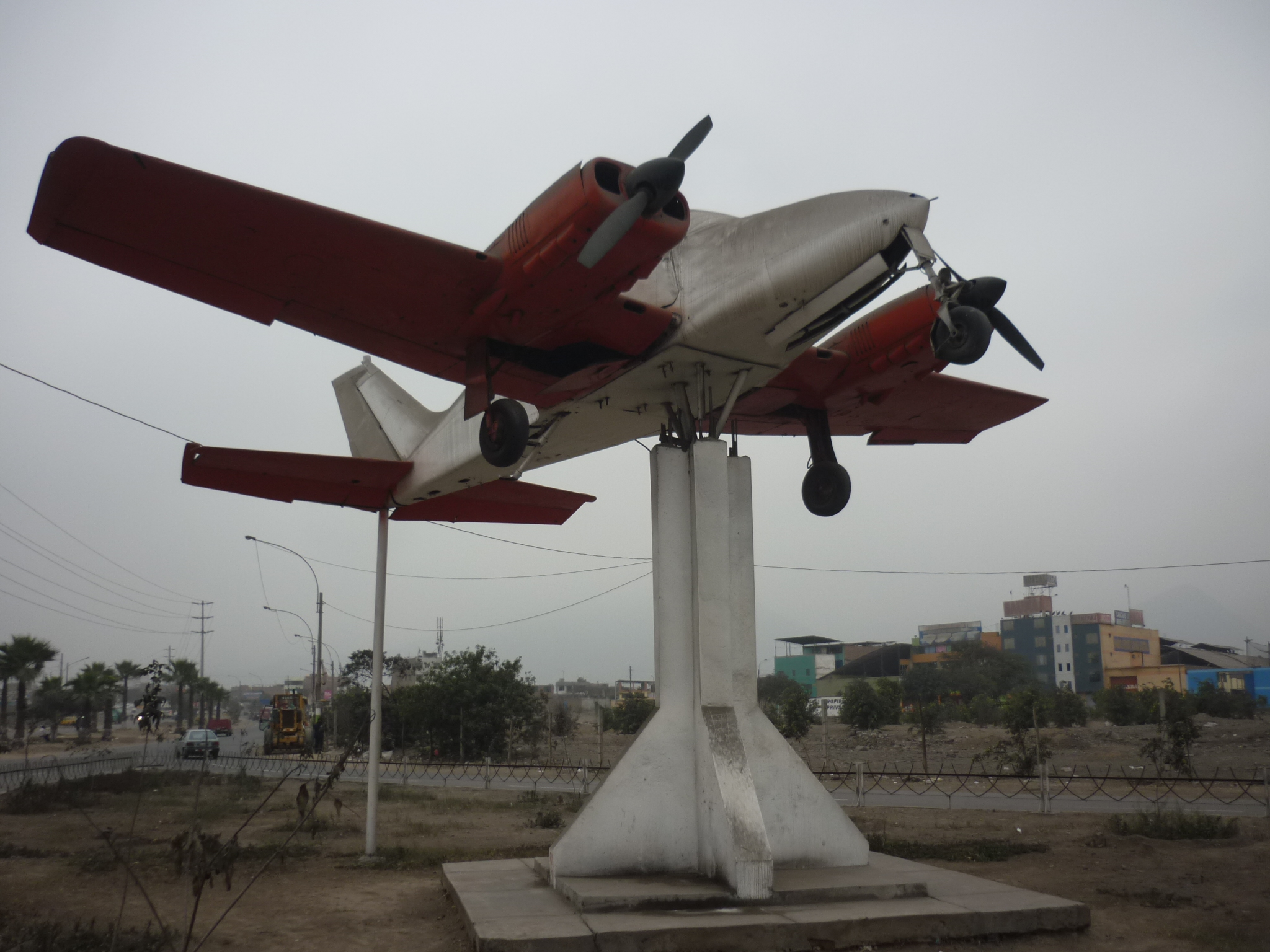 Óvalo Aeródromo de Collique, Comas - Lima