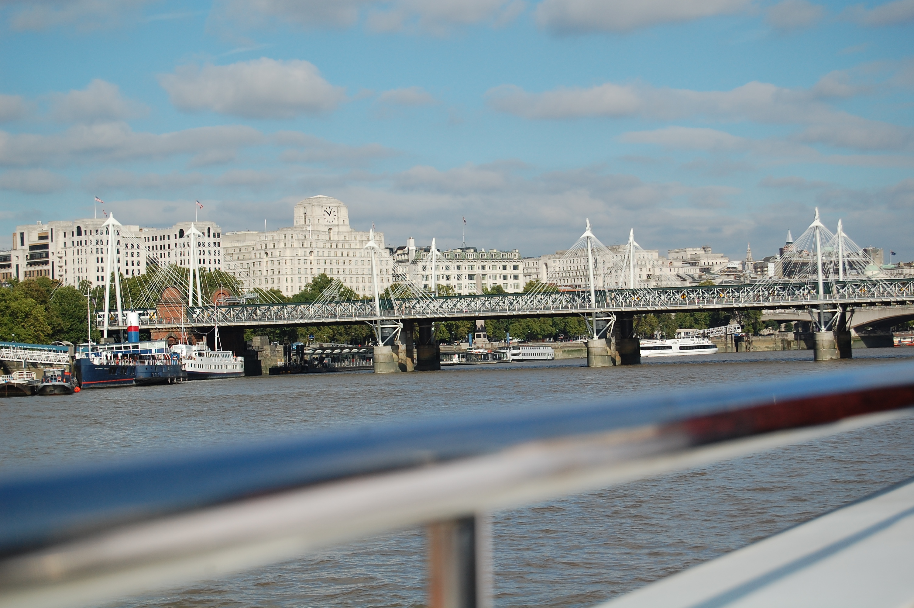 Hungerford Bridge - London | railway bridge