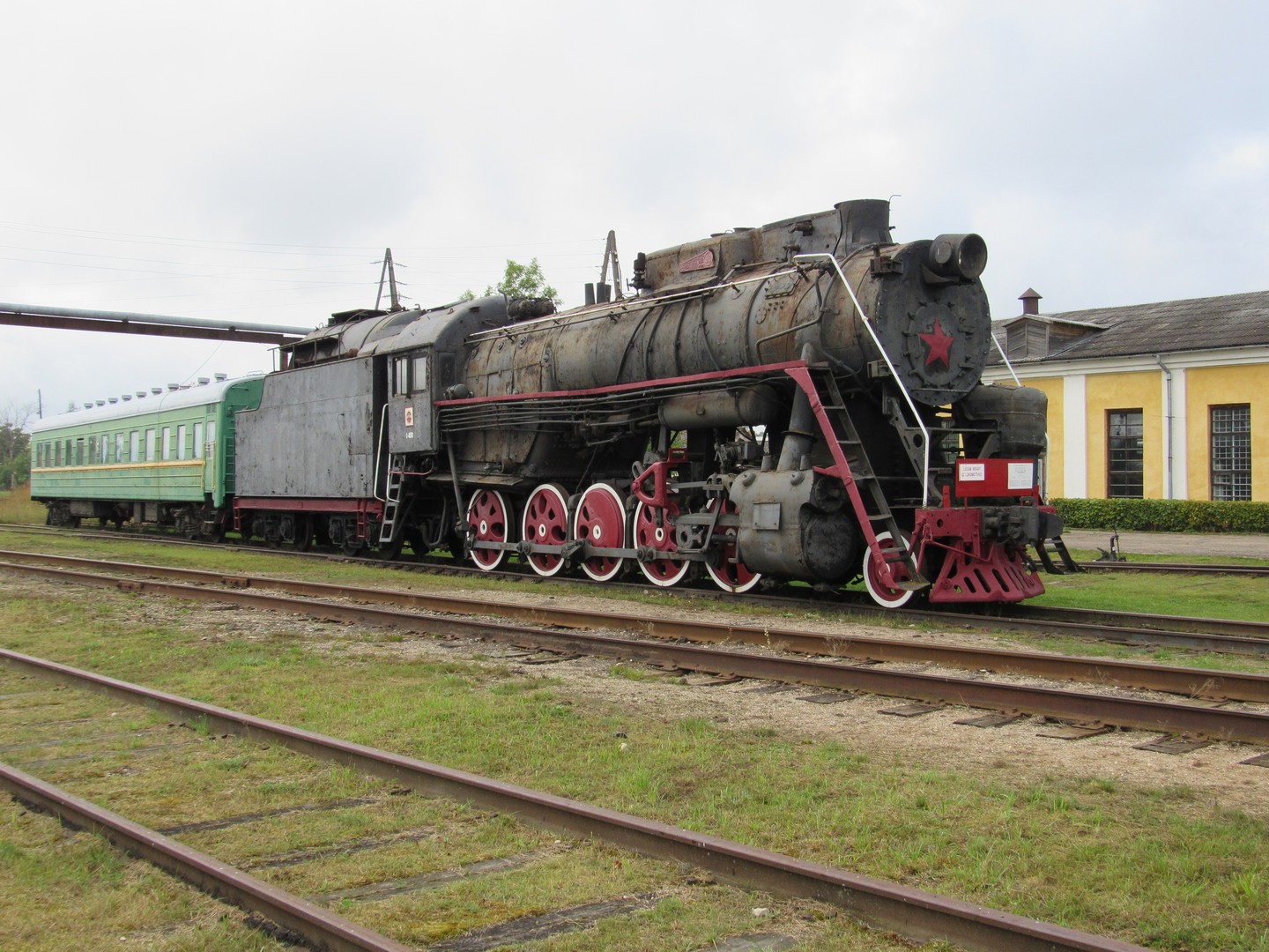 Steam locomotive with coach car - Gulbene