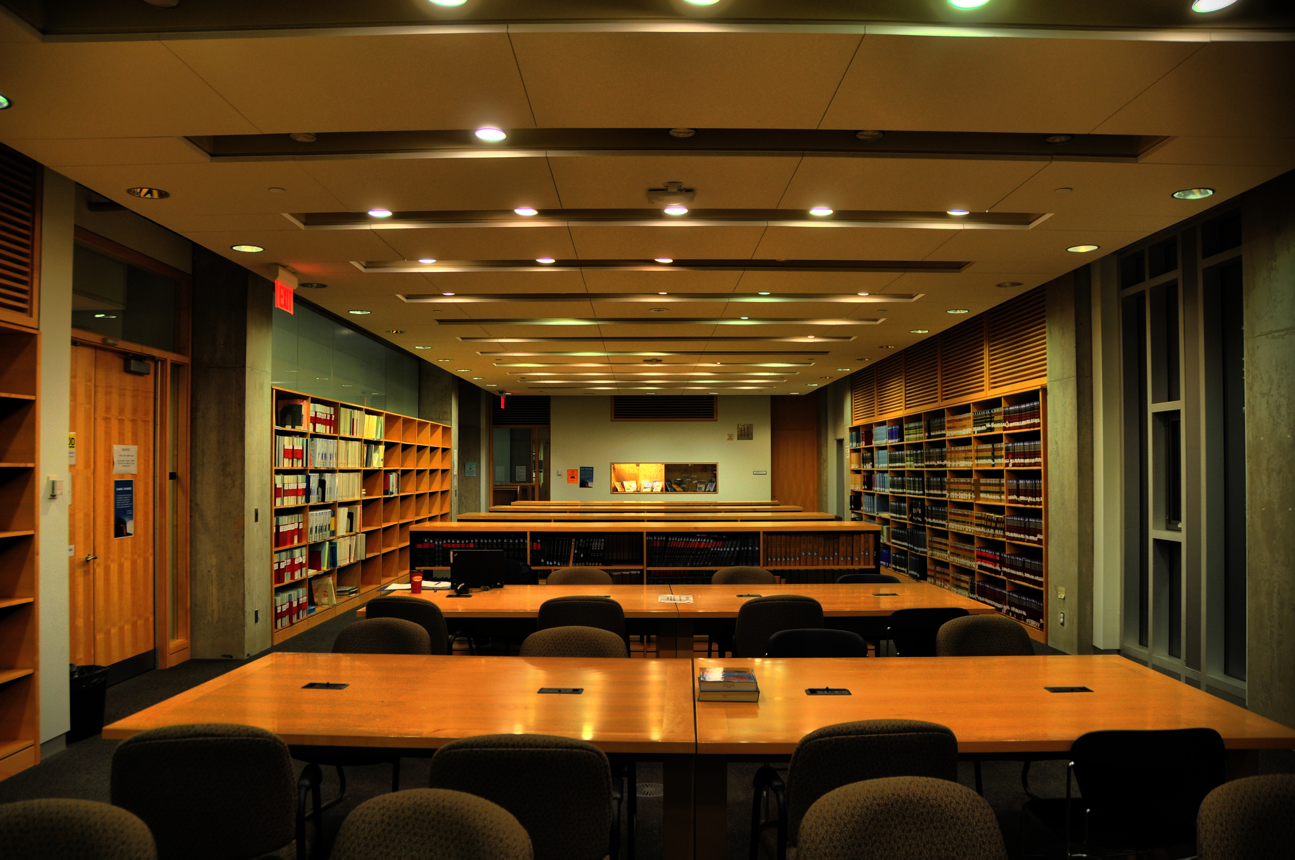 Campus Library - Oshawa, Ontario