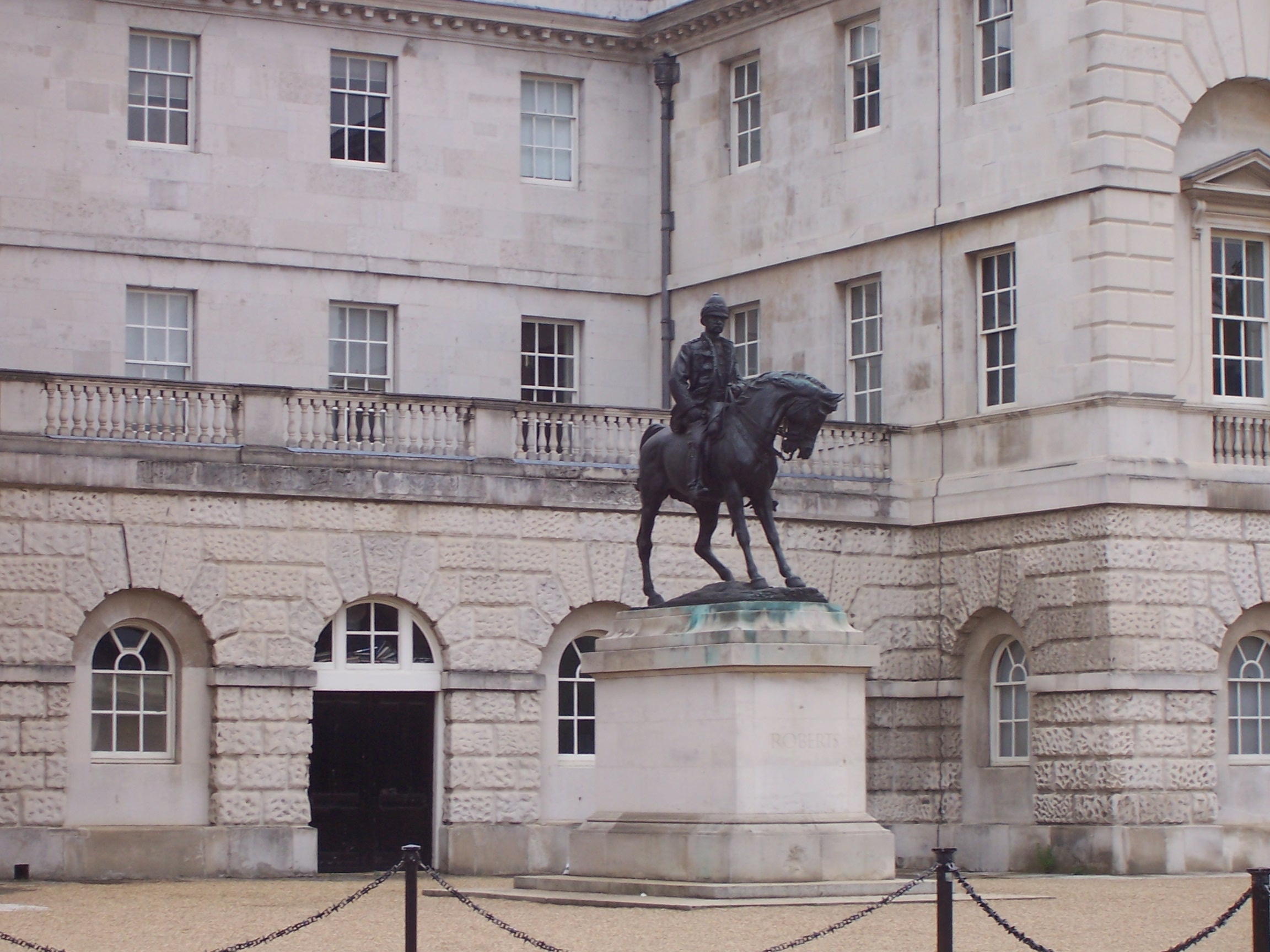 Lord Roberts Statue - London