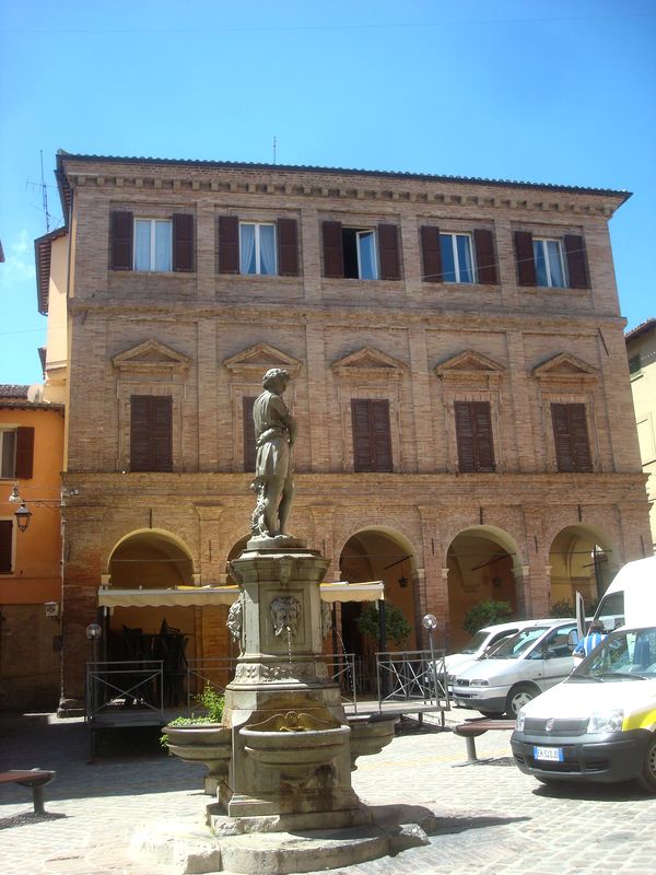 Piazza Garibaldi