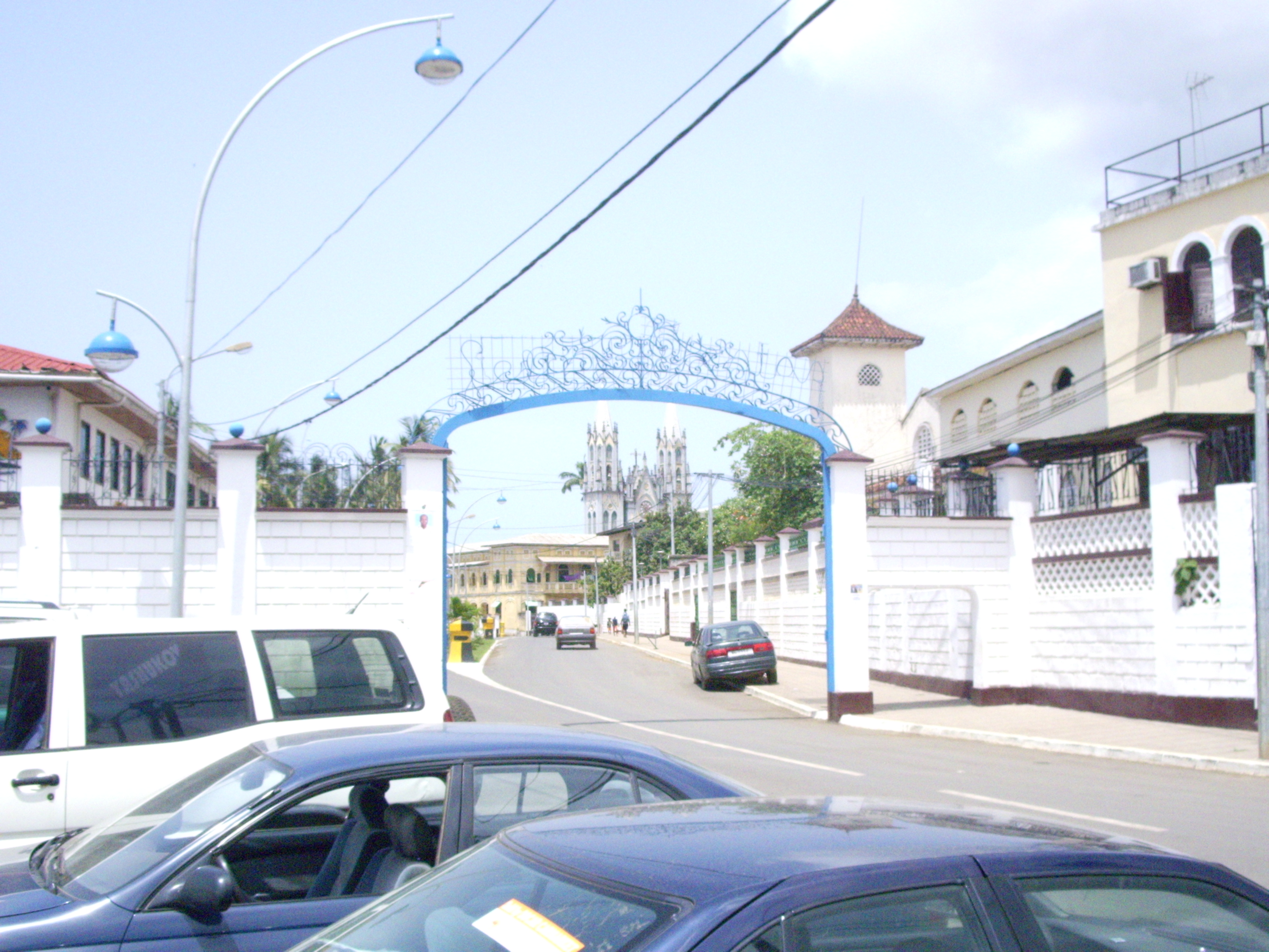 Catedral de Santa Isabel - Malabo