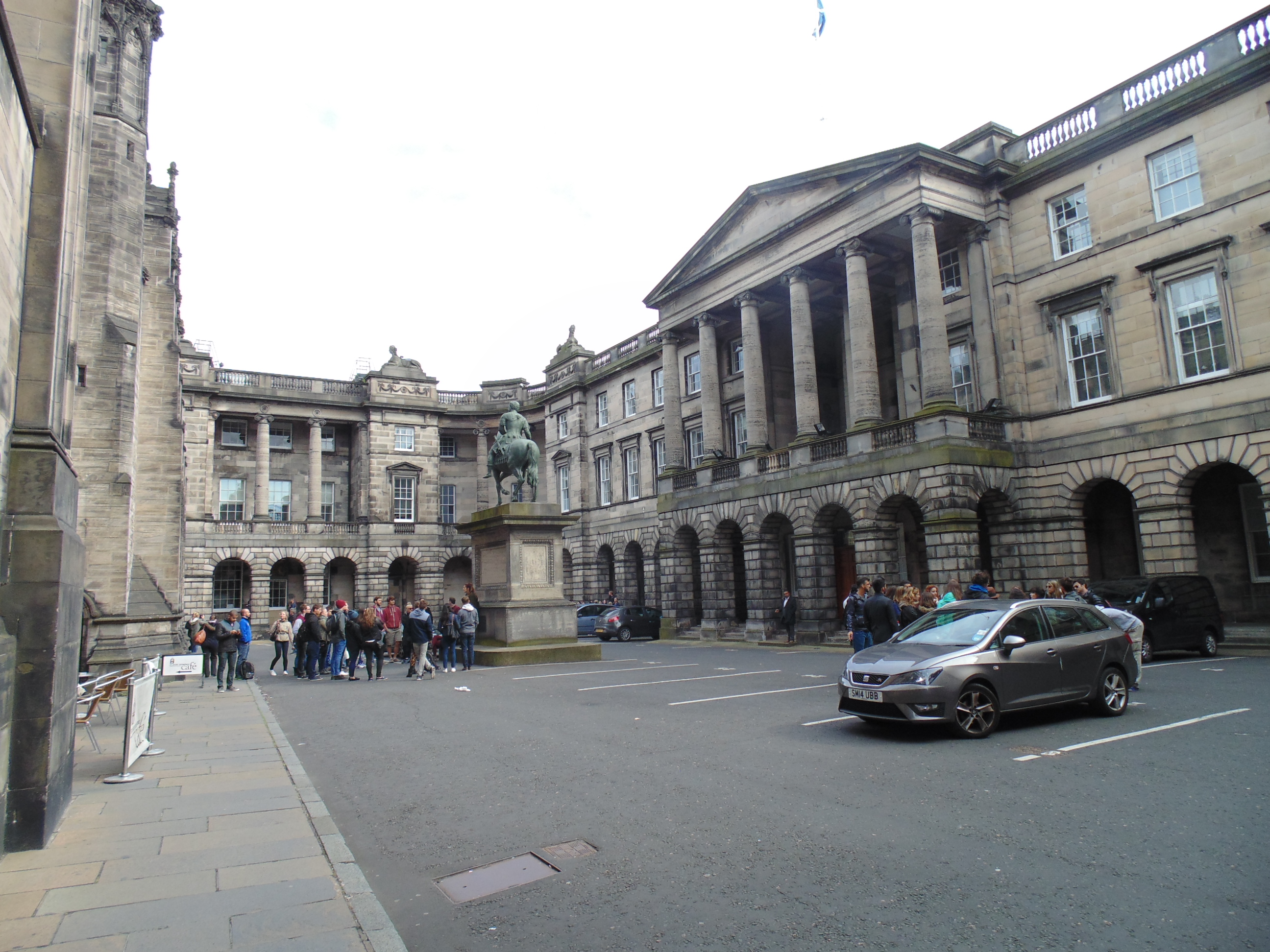 Statue of Charles II - Edinburgh