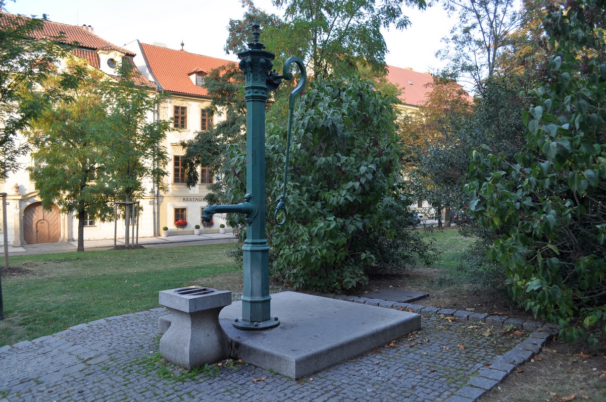 Litinová pumpa - Praha