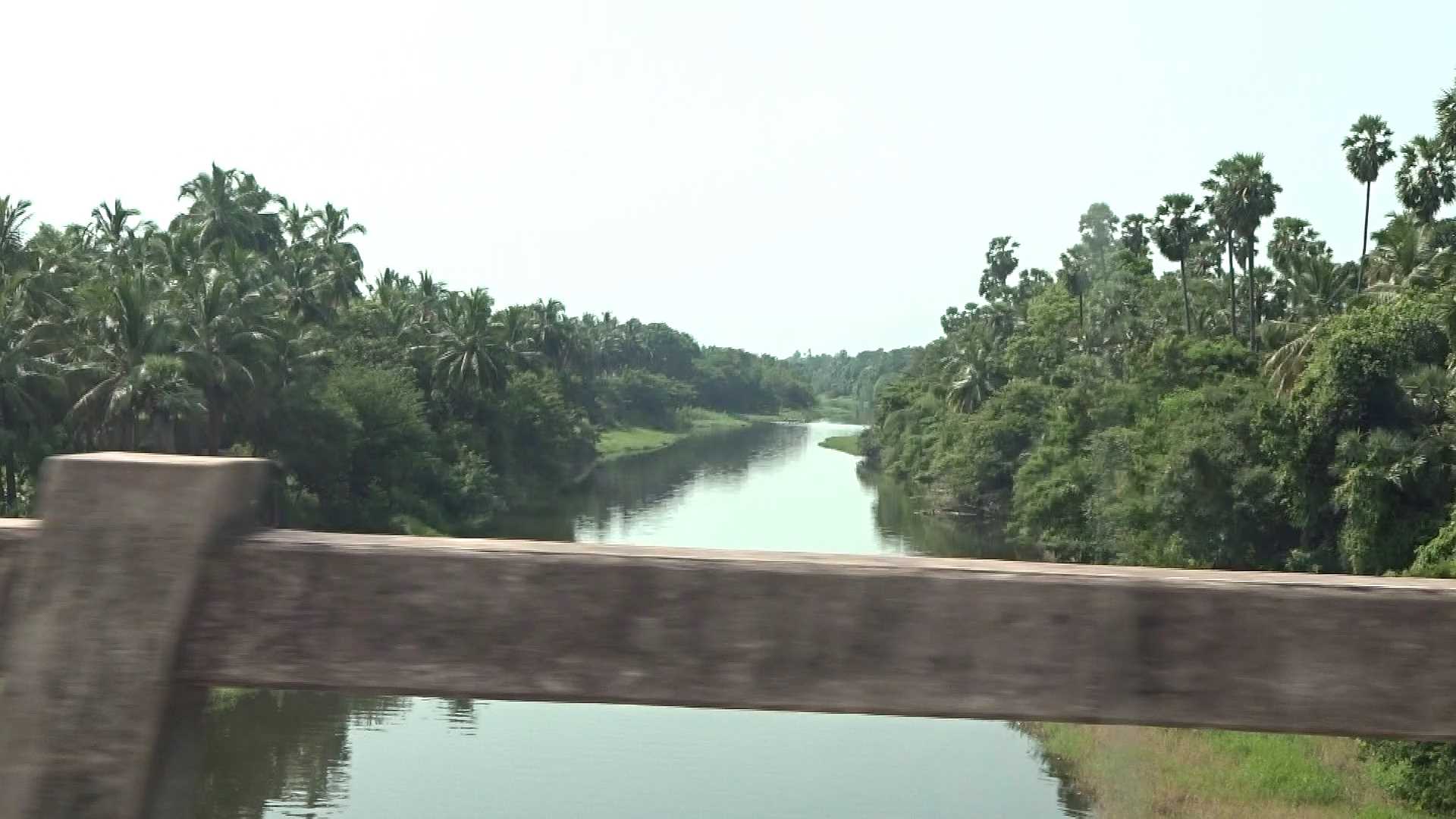 Metal Bridge acroos river Tamiraparani
