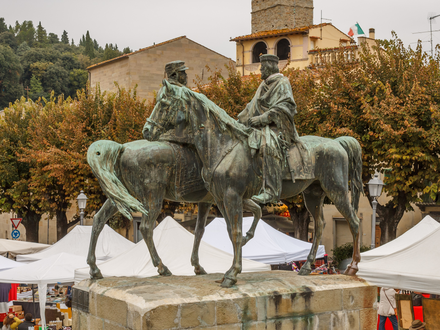 Monumento all'incontro di Teano