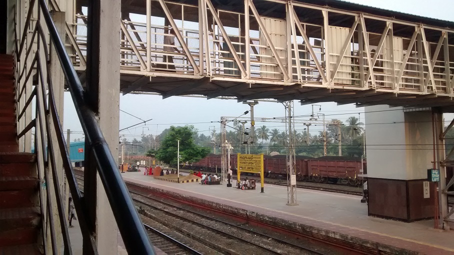 Samalkot Junction Railway Station - Twin Towns