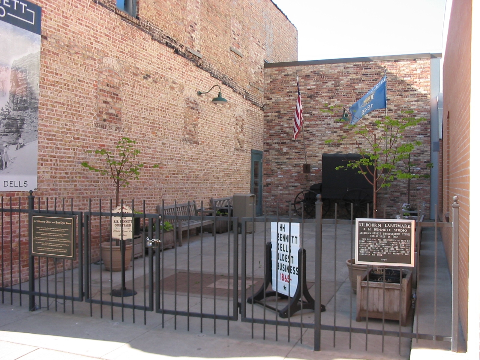 Studio H.H. Bennett - Wisconsin Dells