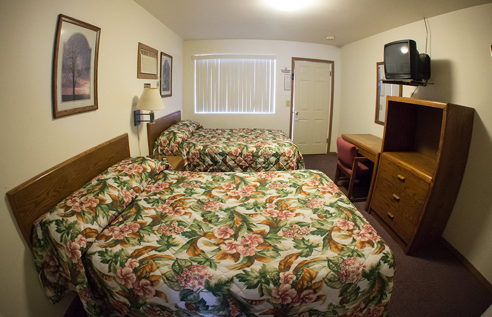 Parkway Motel - Wisconsin Dells, Wisconsin