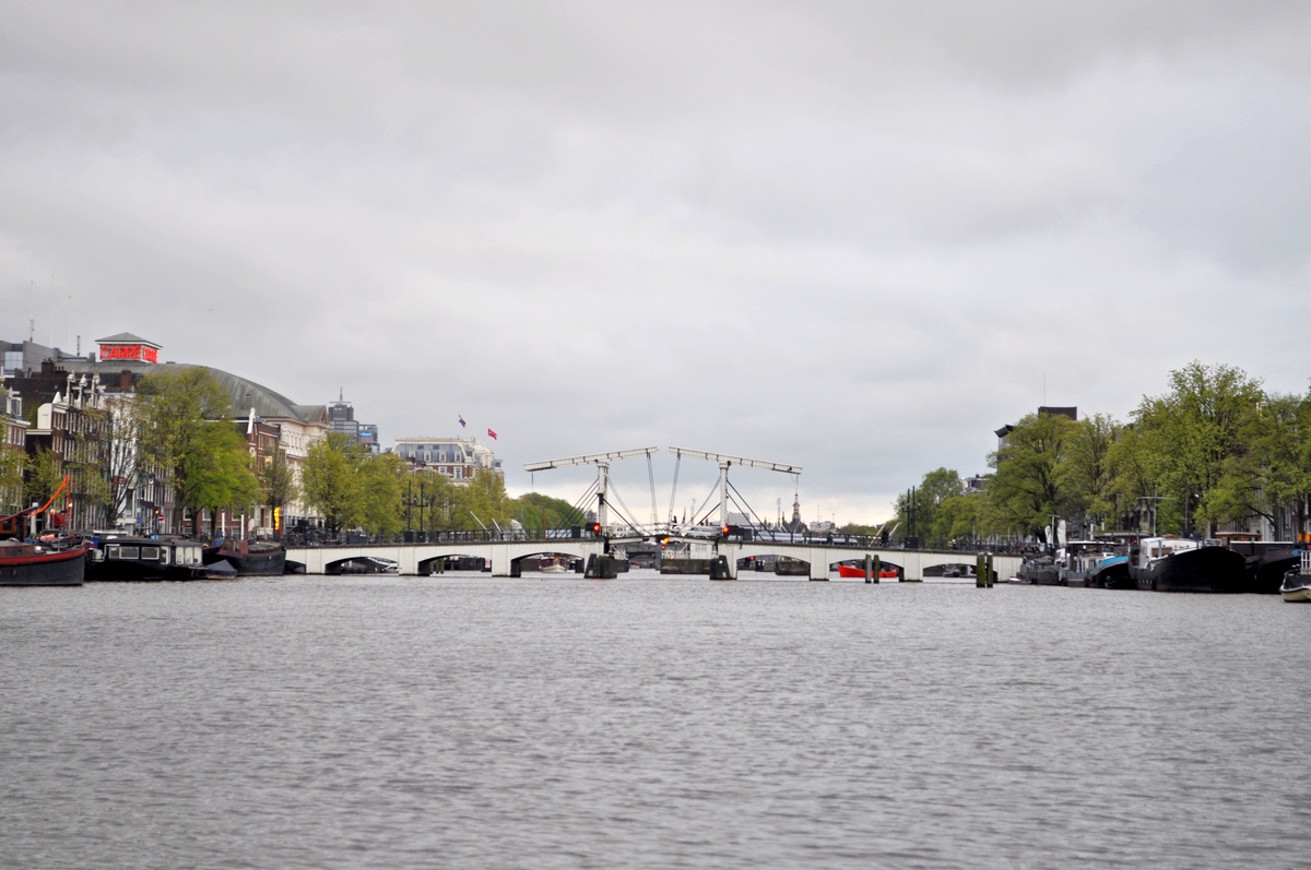 Magere Brug - Amsterdam (English)