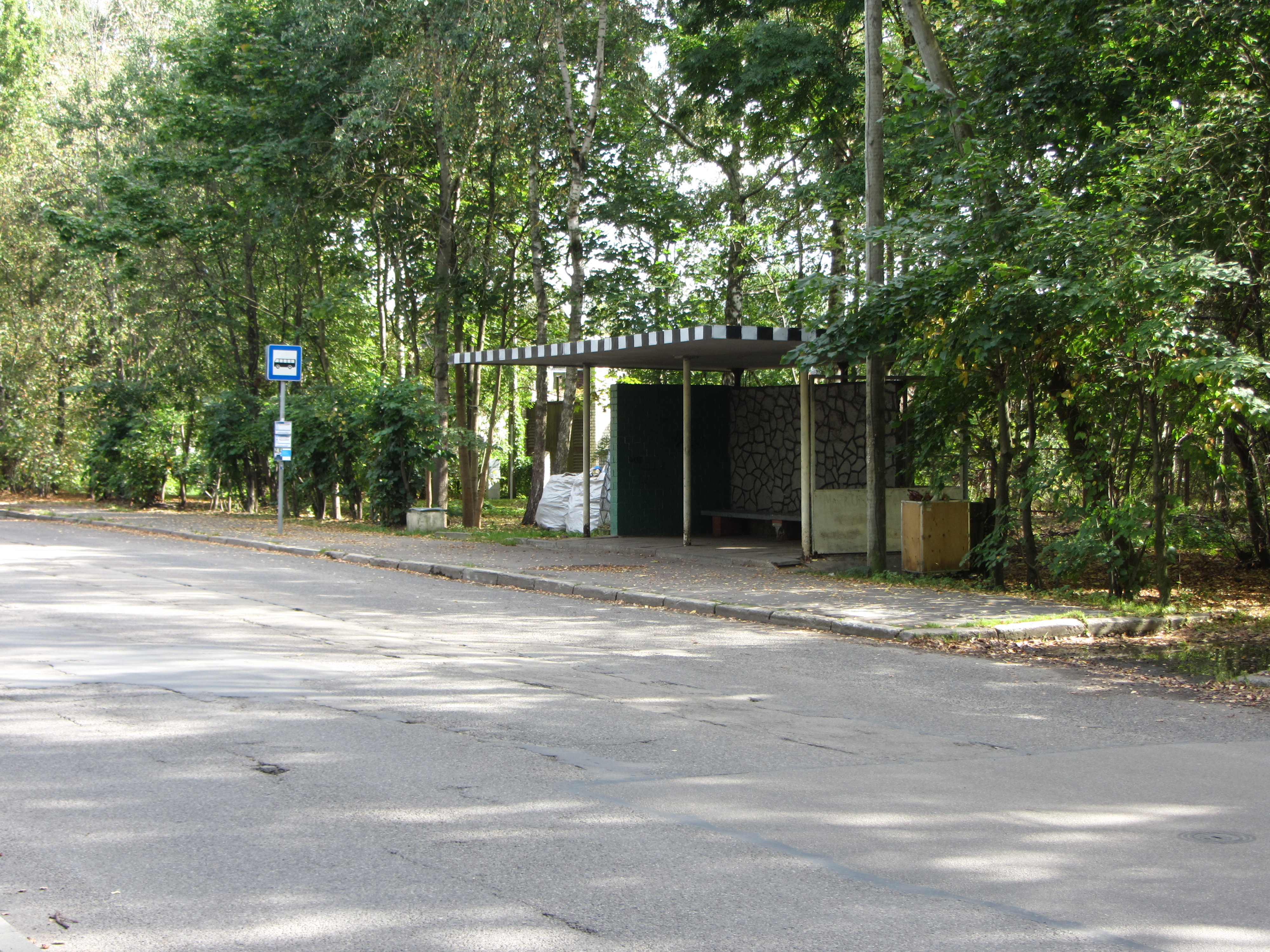Bus stop "Bākas iela" - Riga