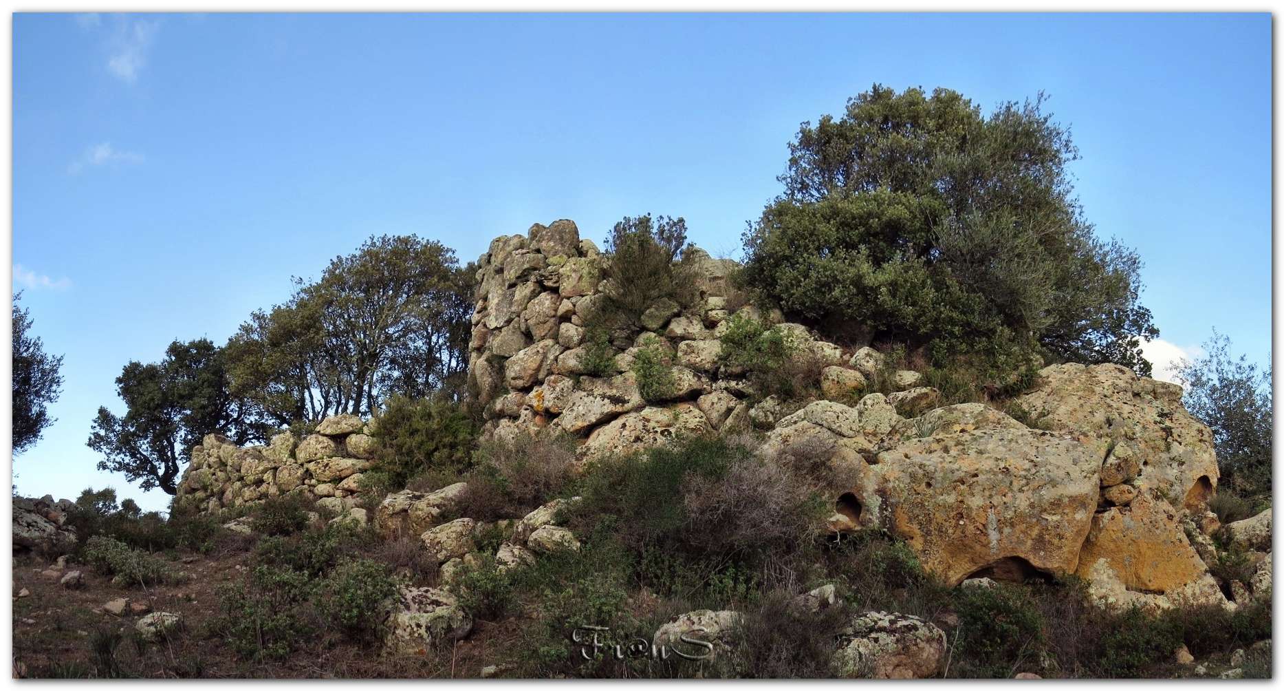 Nuraghe S' Ammuradu (English) | archaeological site, nuragic ...