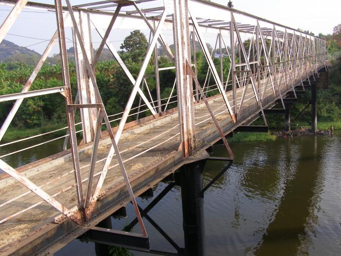 Metal Bridge acroos river Tamiraparani