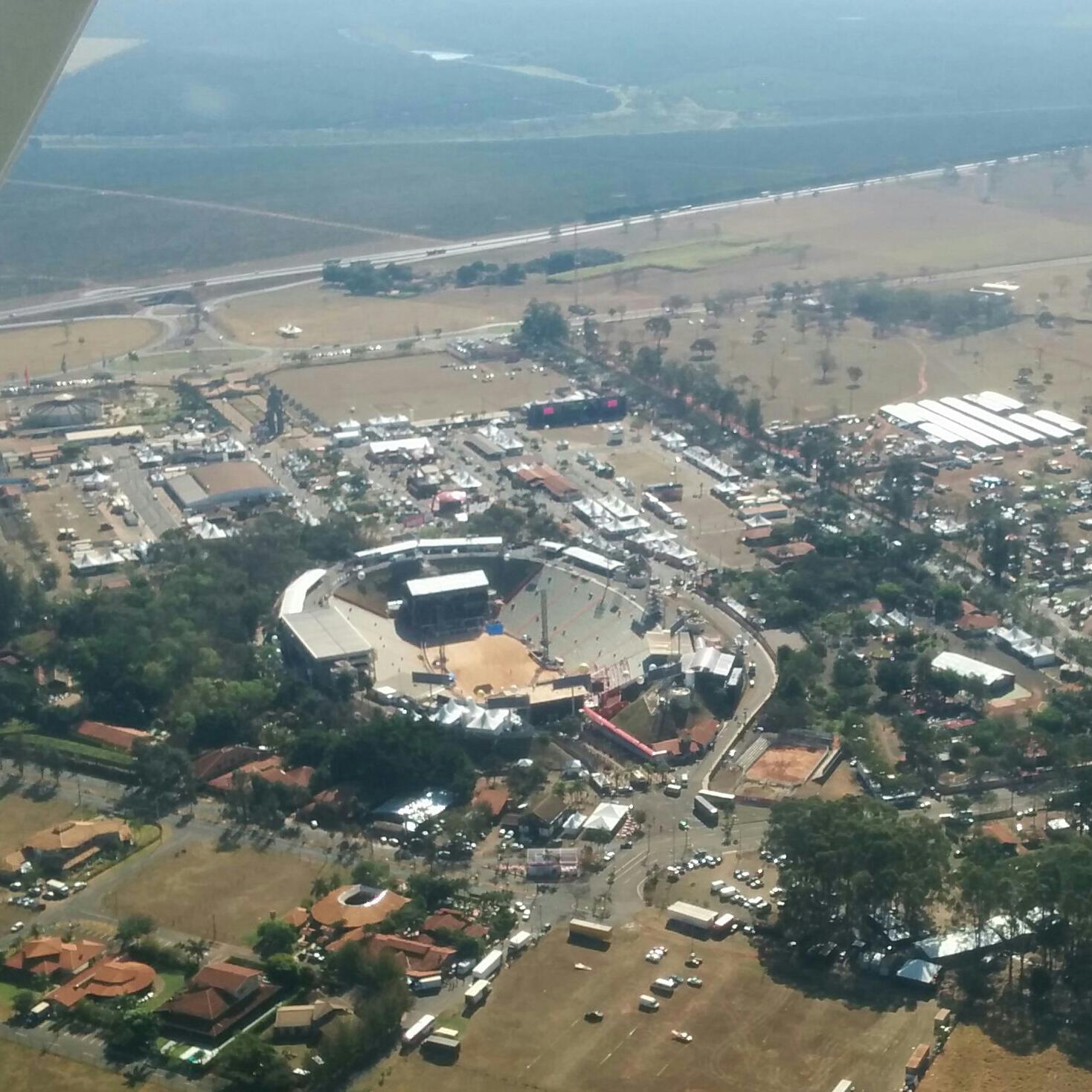 Estádio Polivalente Doutor Uebe Rezek - Barretos