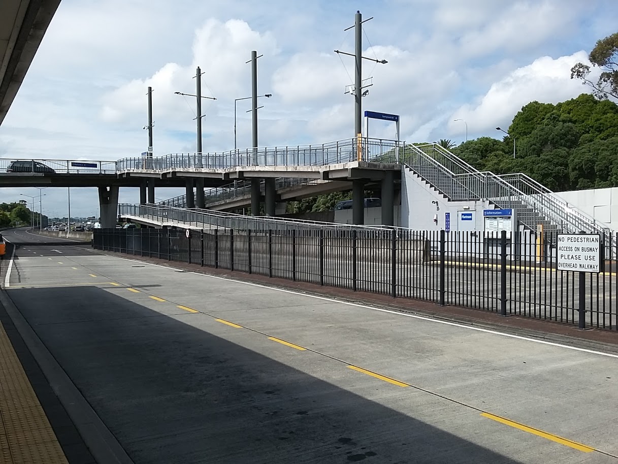 Sunnynook Bus Station - Auckland, NZ