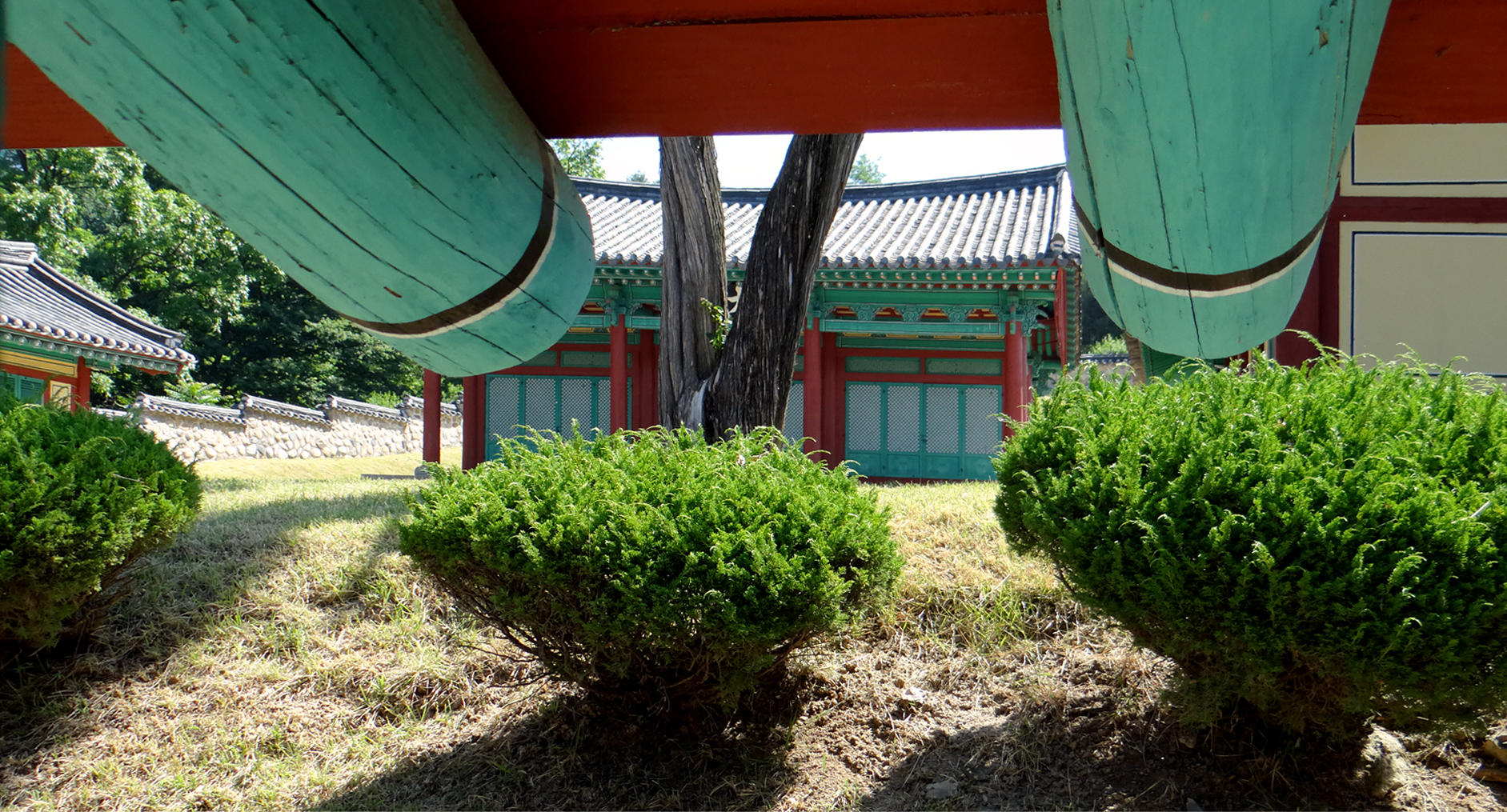 Cheongju Hyanggyo Daeseongjeon - Cheongju