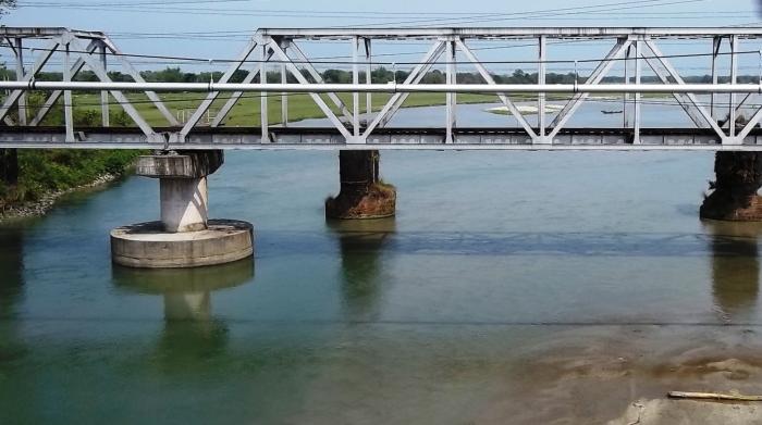 Champavati River Railway Bridge (North)