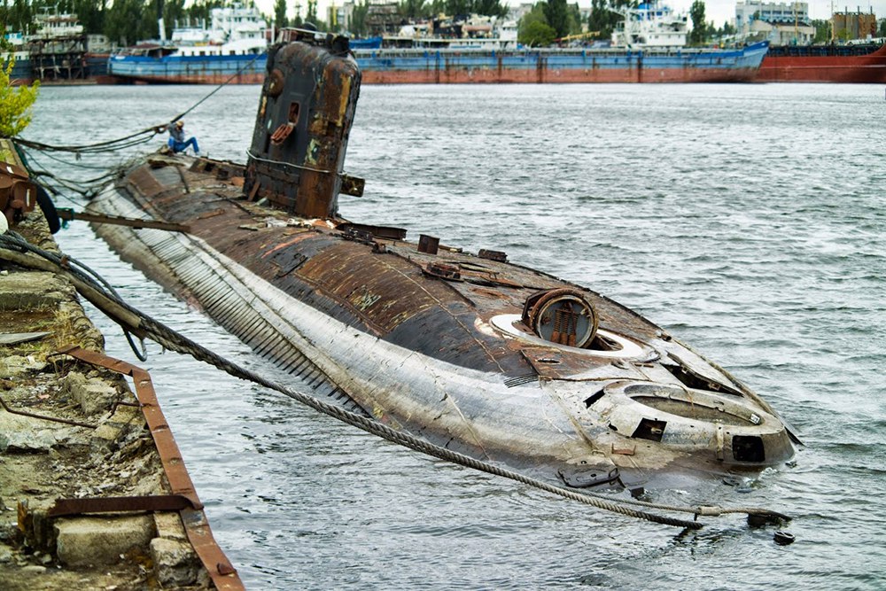 Bravo-class submarine SS-310. Project 690 Kefal "Mullet" class. Located ...