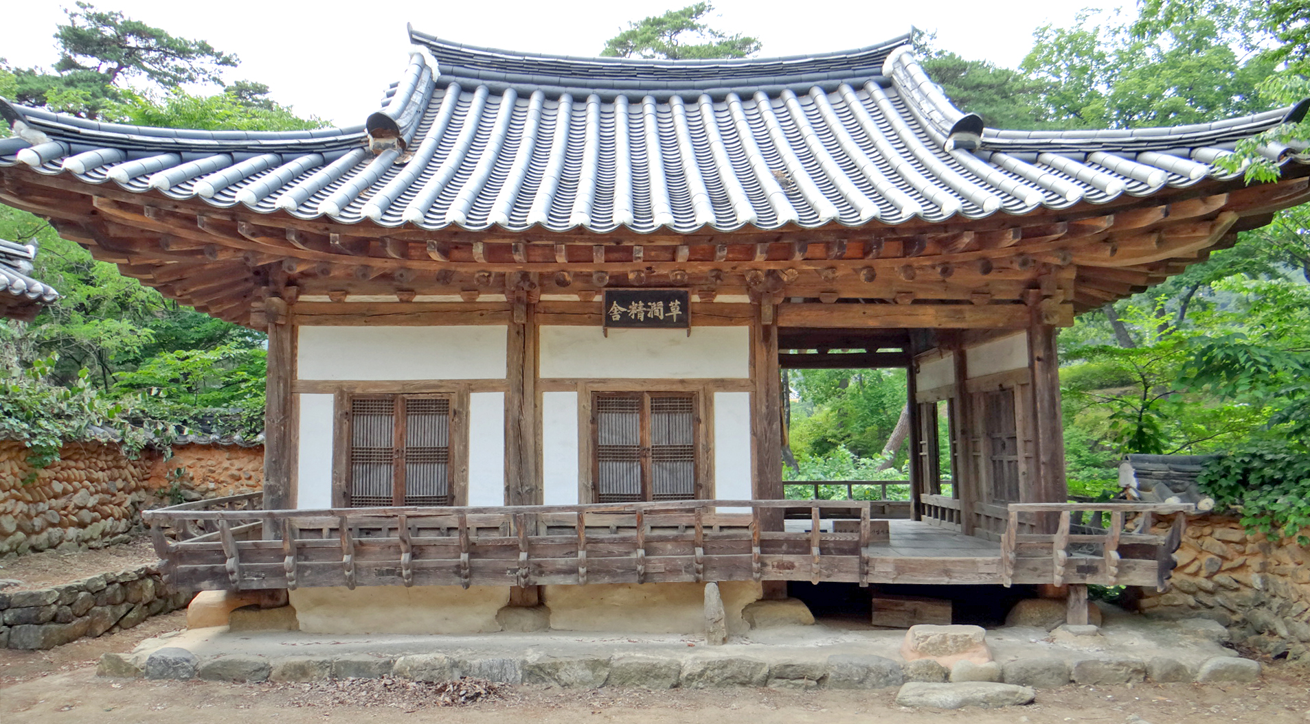 Choganjeong and Wonrim in Yecheon