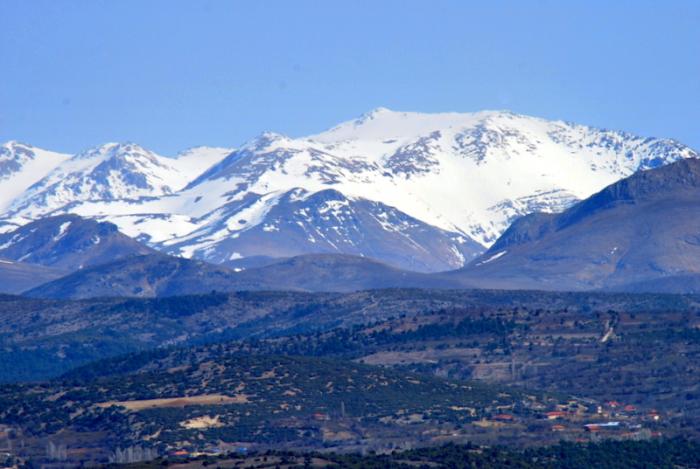 Barla Dağı (Gelincik zirvesi)