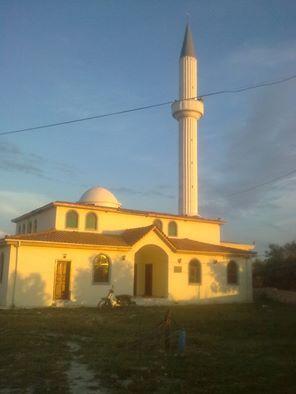 Mosque - Babunjë