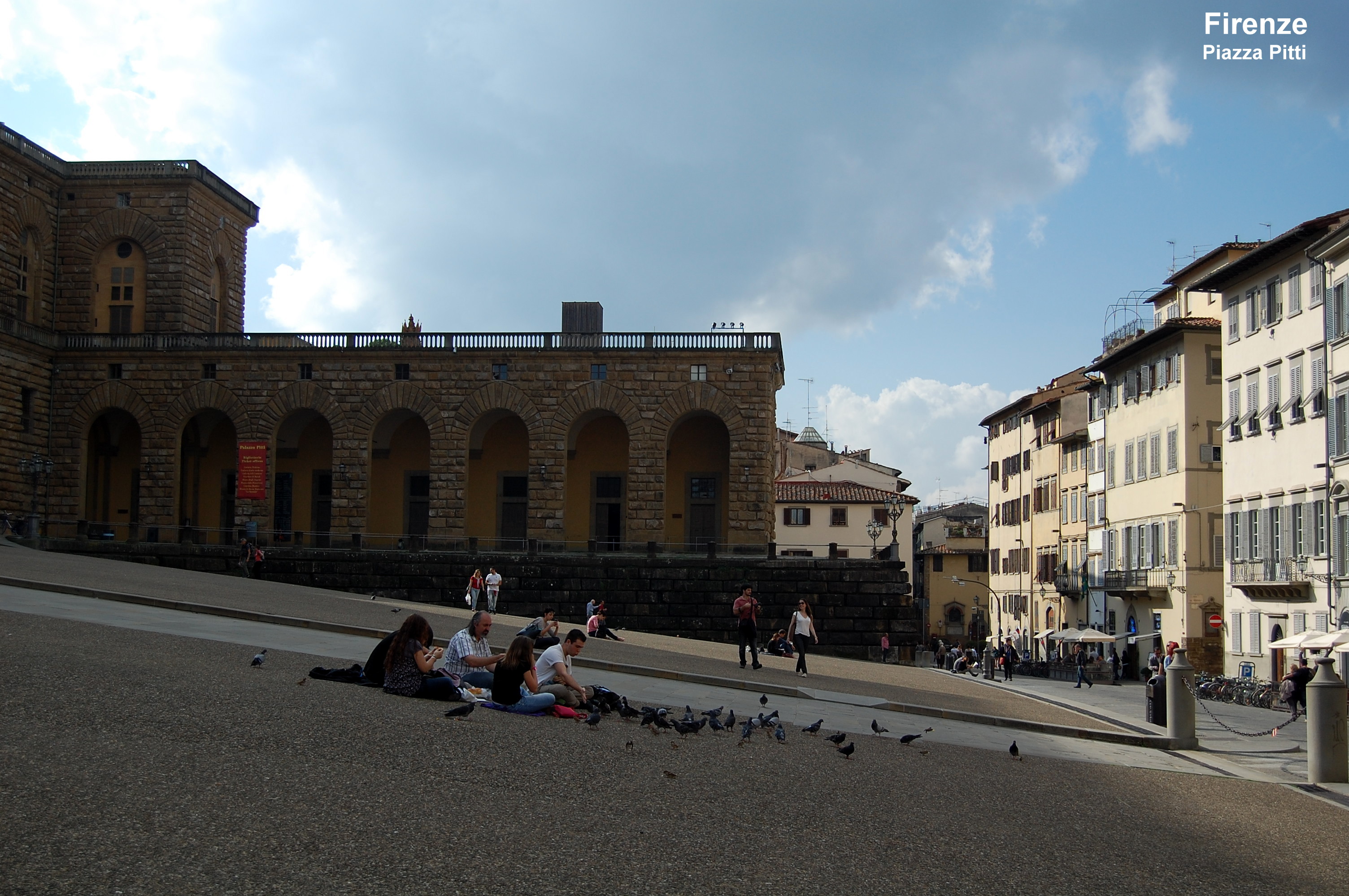 Piazza dei Pitti - Comune di Firenze