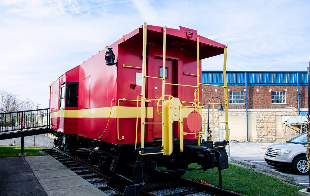 The Little Red Caboose ＃6100 - Crossville, Tennessee