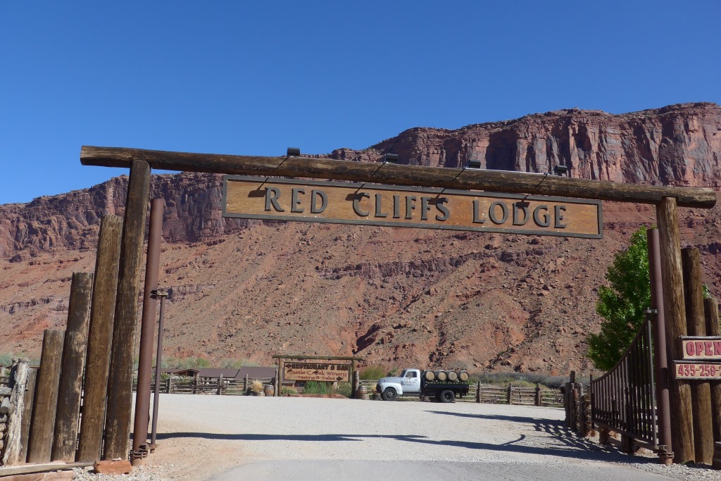 Red Cliffs Lodge