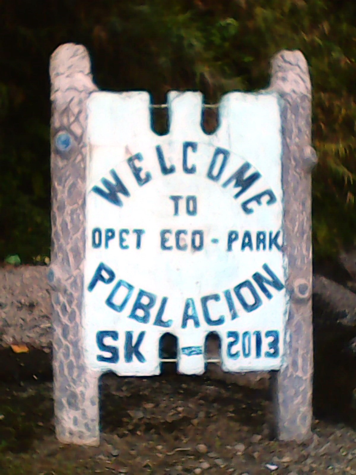 Opet Eco-park and waterfalls - Natonin