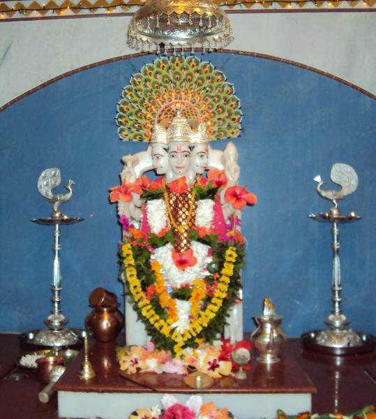 Shri Datta Temple - Sakharpa