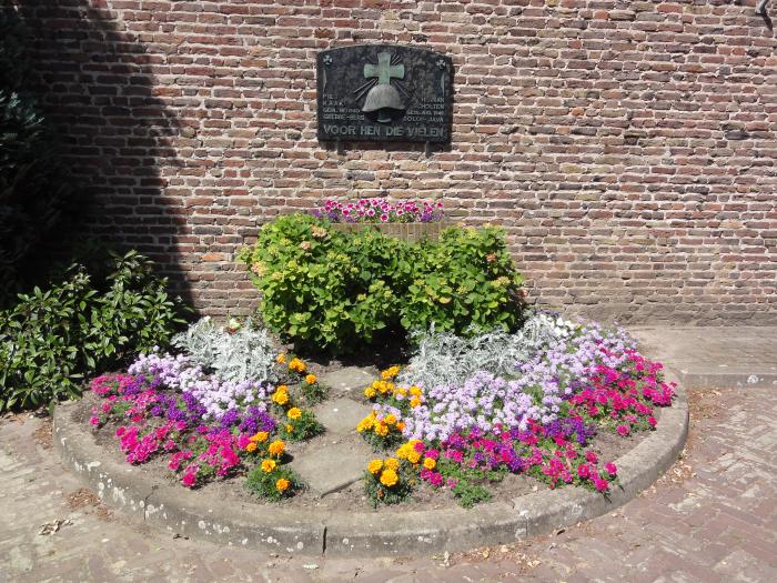 Monument WOII - Angeren