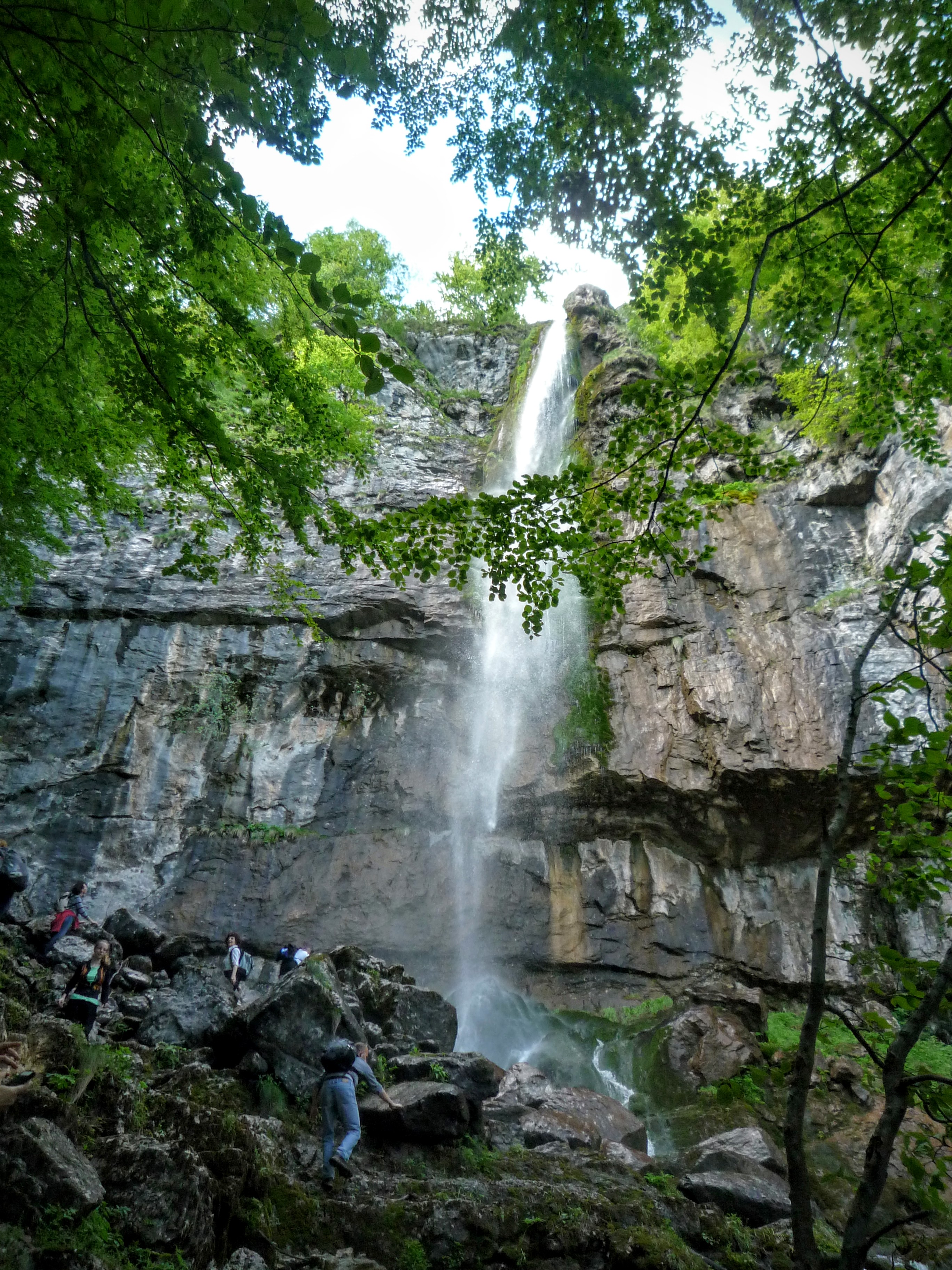Borov Kamak Waterfall