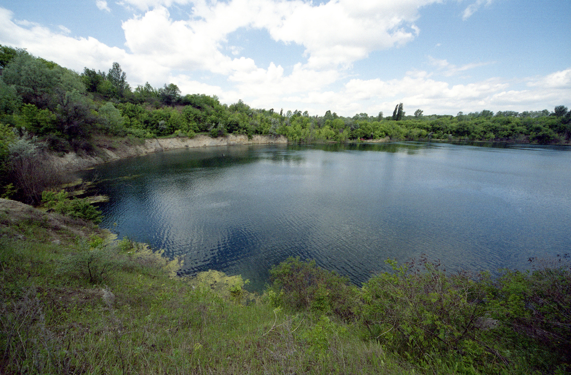 Flooded quarry | quarry pond