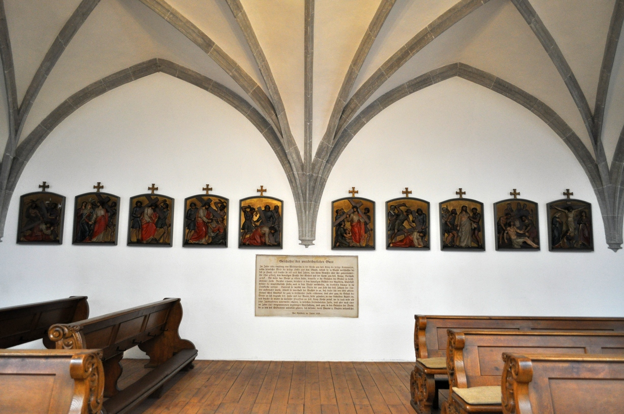 Kathol. Heilig-Kreuz-Kirche - Augsburg