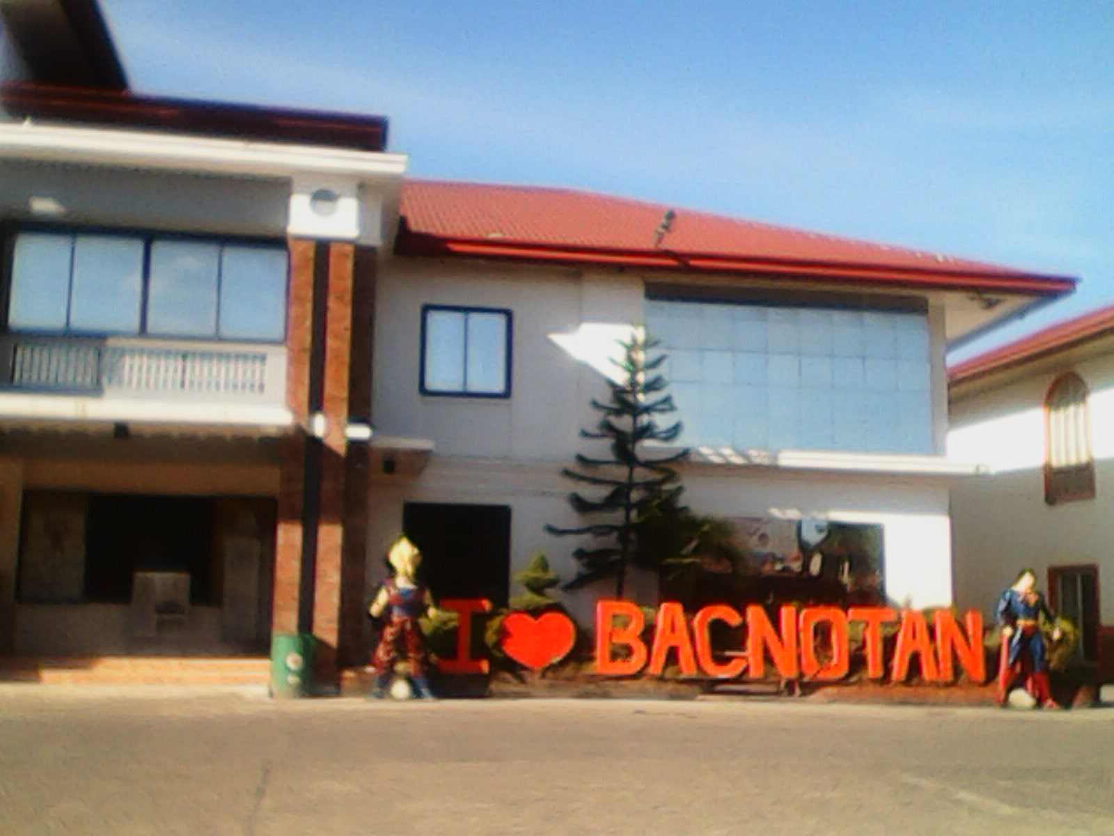 Bacnotan Municipal Building - Bacnotan