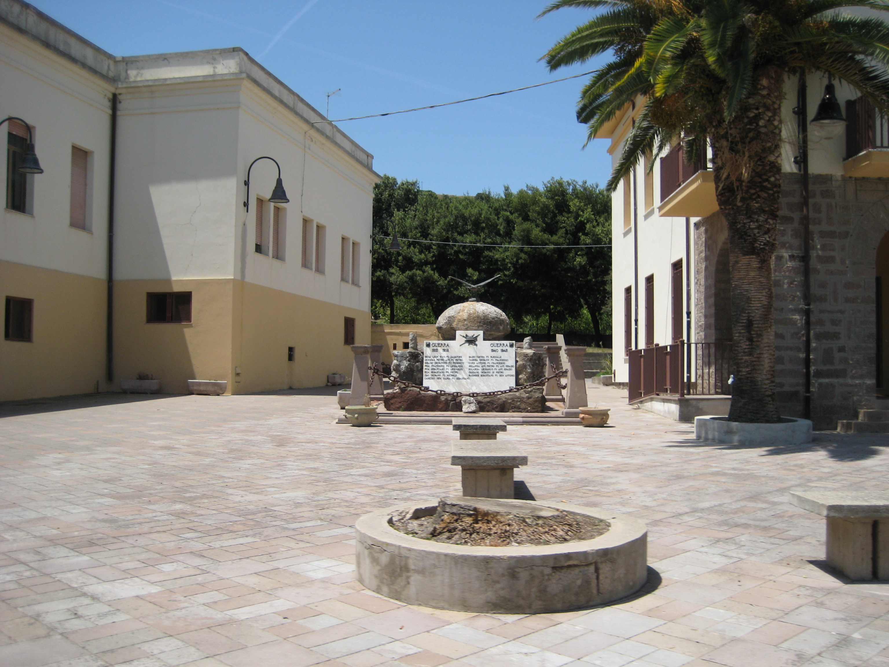 Monumento ai Caduti in guerra di Bulzi