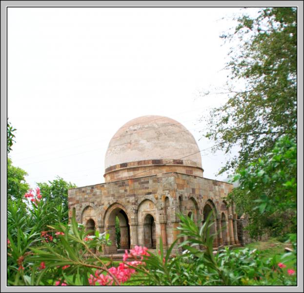 Dargah - Champaner