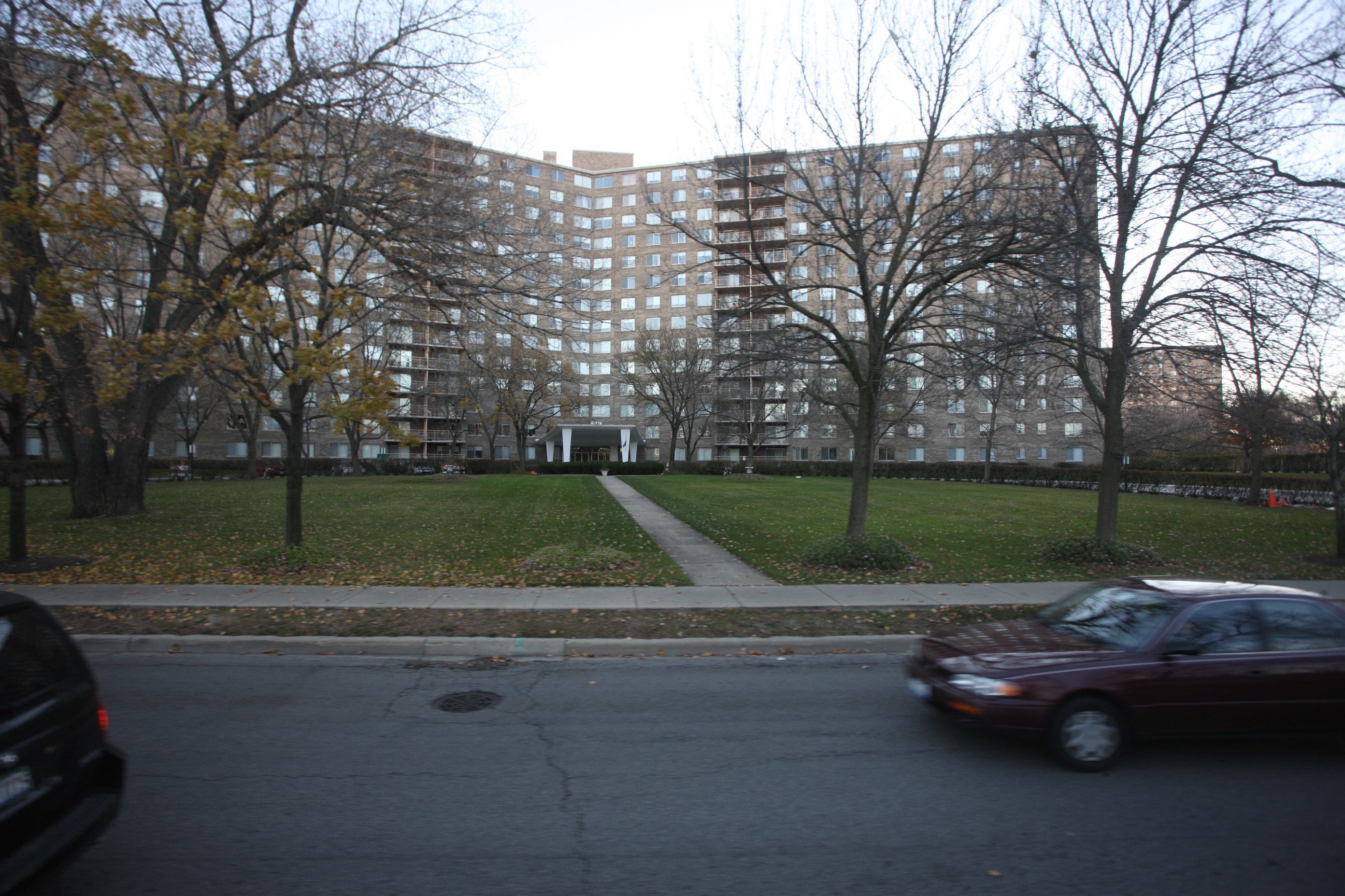 Winston Towers Condos