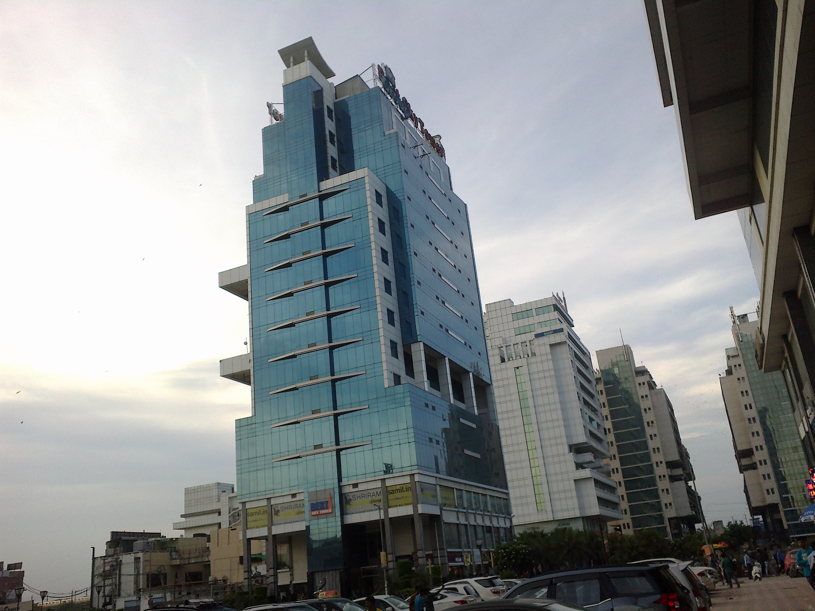best sky walk towers - Delhi