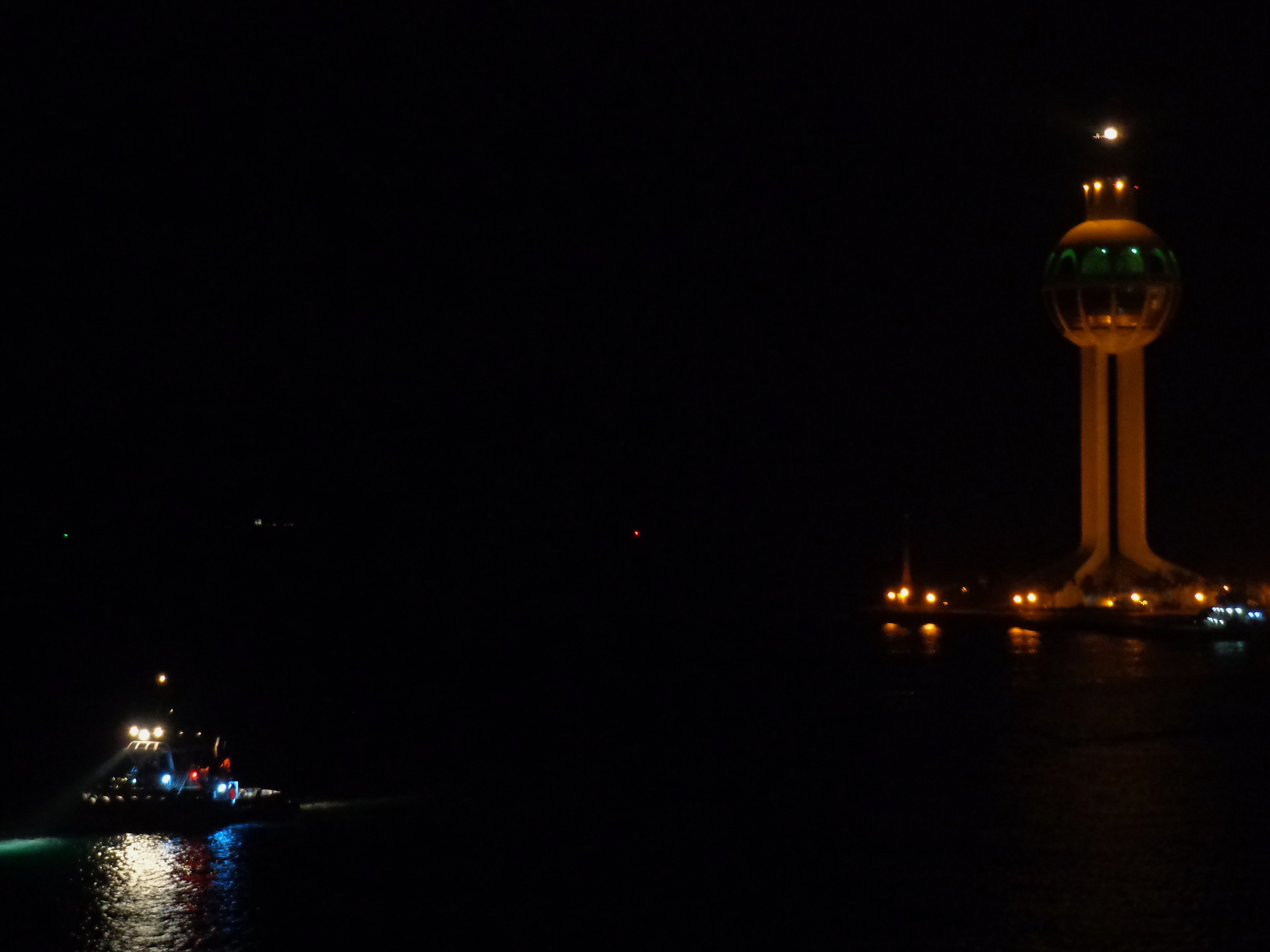 Jeddah Lighthouse & VTS Control Tower - Jeddah