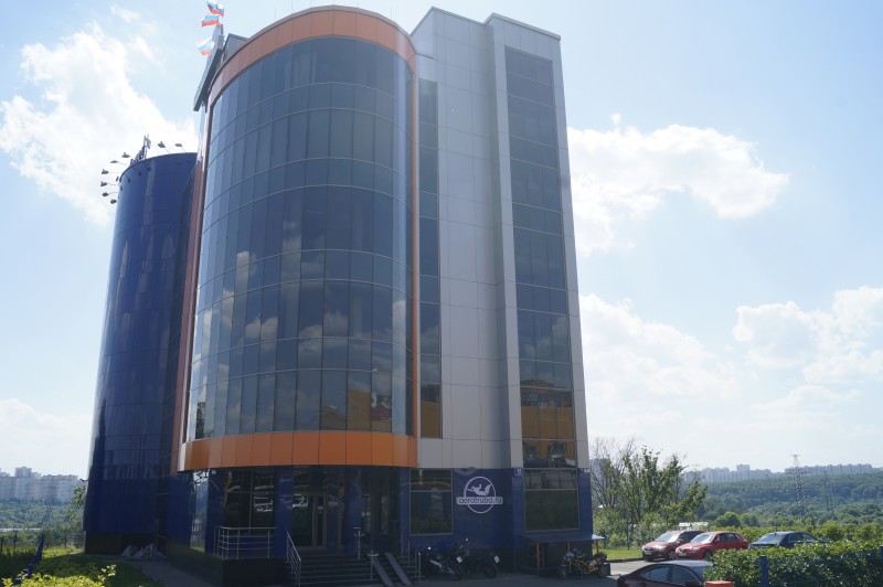 Vertical wind tunnel